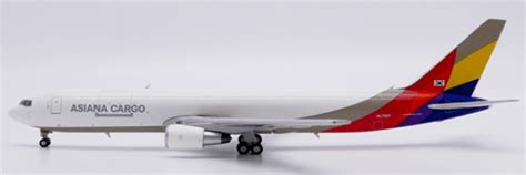 Jc Wings Xx40687 1400 Asiana Cargo Boeing 767 300f Reg Hl7507 Mts