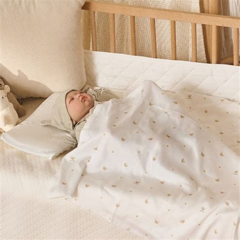 Lieto Diapers ผ้าอ้อมใยไผ่ ไร้สารเรืองเเสง 5 ผืน Lieto Thailand