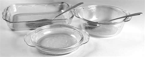 Blossom 5 Piece Bakeware Set By Pfaltzgraff Replacements Ltd