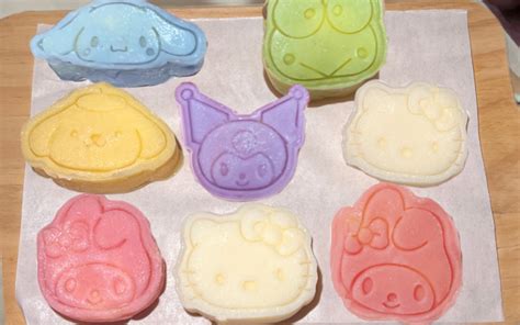 教程：超可爱的三丽鸥冰皮月饼（奶黄馅版） 哔哩哔哩