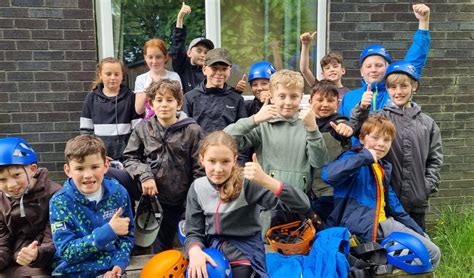 Broadbottom Ce Vc Primary School