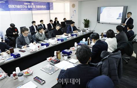 포토 회사 소개하는 박종운 한성크 이미지 이투데이