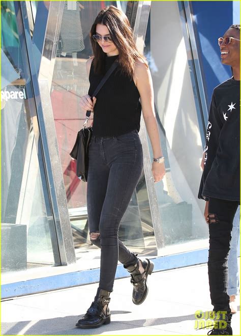 Kendall Jenner I Feel Like I Grew Up Too Fast A Long Time Ago Photo