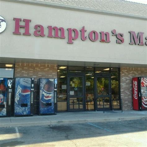 Hamptons Market Grocery Store