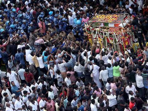 Video Karunanidhi Laid To Rest With Full State Honours At Marina Beach