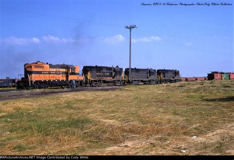 Great Northern Gp9 666