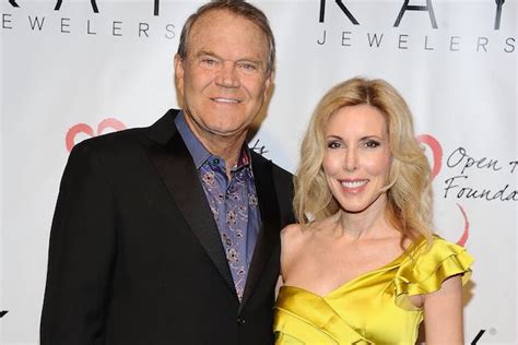 Glen Campbell News Married Couple Wife Songs Albums And More