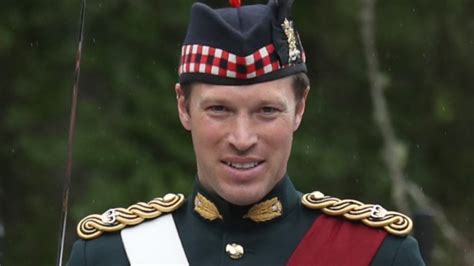 Jonathan Thompson Chi è Il Nuovo Valletto Di Re Carlo E Sex Symbol