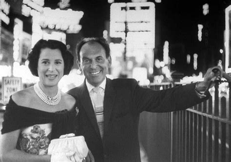 Moss Hart And Kitty Carlisle In The Middle Of New York The Golden Age