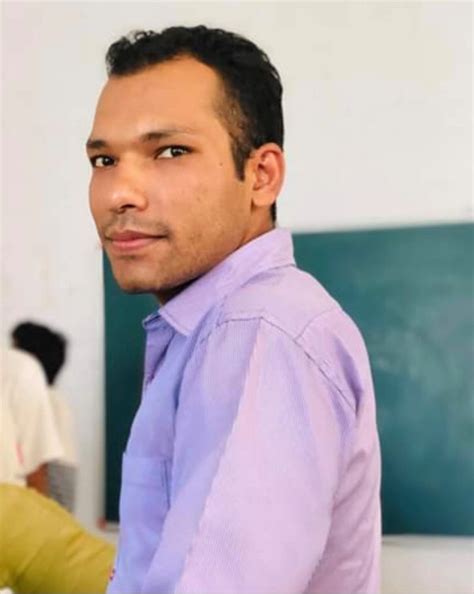 Jeevan Khati On Linkedin Be Yourself Self Motivation