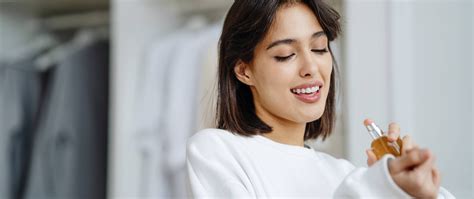 Discover Your Scent 6 Luxe Perfume Sampler Sets Reviewed