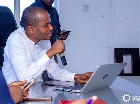 Empowering Faculty Strategies For Developing Digital Literacy Skills With Emerging Technologies