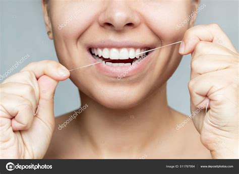 Cropped Shot Young Beautiful Caucasian Woman Flossing Her Teeth