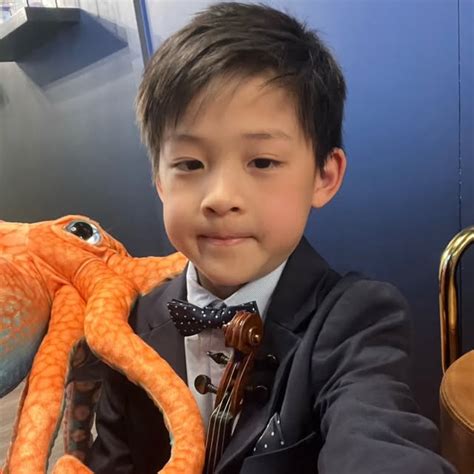 Austin Choy Austinchoy • Threads Say More