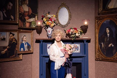 In Review The Picture Of Dorian Gray Tearaway