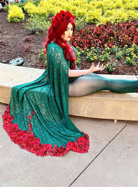 Poison Ivy Costume Diy The Perfect Homemade Poison Ivy Costume