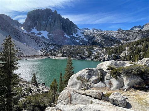 An Autumn Hike To Big Pine Lakes