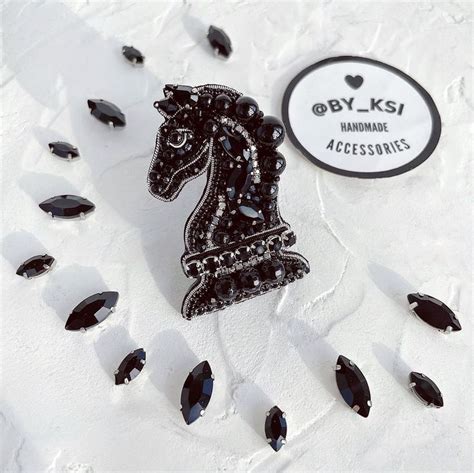🖤 Броши Ручной Работы🖤 on Instagram: “♟Брошь «Конь»♟ ...