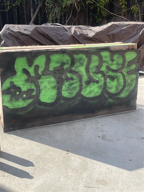 Practicing My Throwie Rgraffhelp