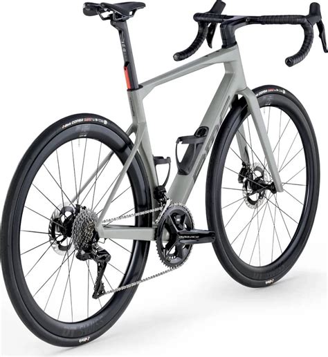 2026 Bmc Roadmachine 01 Two Specs Reviews Images Road Bike Database