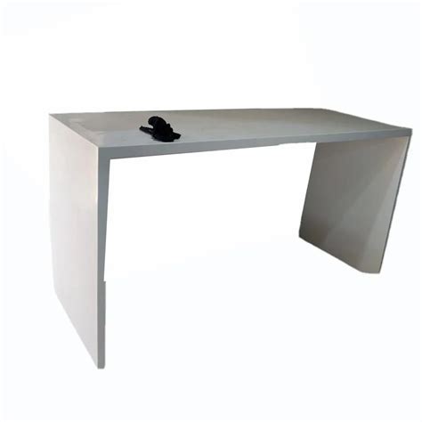Solid Surface Restaurant Table At Best Price In Pune By Webasto Solid Projects Id 12377973273