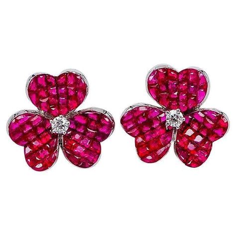 18k White Gold Invisible Ruby Flower Brooch For Sale At 1stdibs