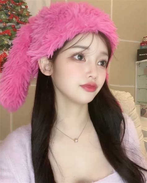 𝐄𝐥𝐥𝐚 Ellaella • Instagram Photos And Videos