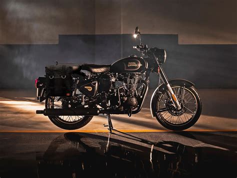 Royal Enfield Tribute Black Limited Edition Marks End Of 500cc Engine Mcn
