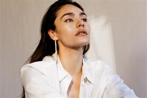 Best Minimalist Day To Evening Jewelry Brands Hypebae
