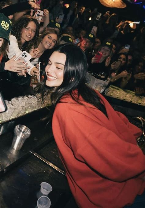Pin By Yailin On Kendall Jenner Kendall Jenner Kendall Jenner Icons