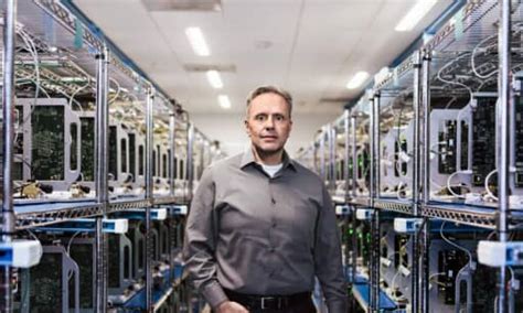 Hardware Shakeup Apples Chip Guru Johny Srouji Eyes Exit After 17 Years