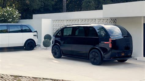 Ev Startup Canoos First Vehicle Is A Compact Minivan Priced From 34750