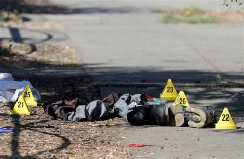 Oakland Two Shot One Fatally In East Oakland Neighborhood