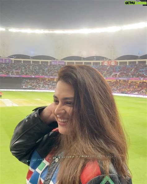 Zara Noor Abbas Gethu Cinema