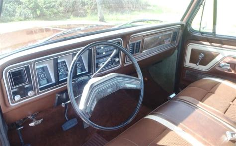 1978 Ford F 150 Ranger Looks Factory Fresh After 40 Years Of Work
