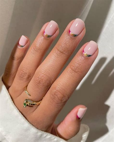 20 Discover Stunning Shorties Nails Designs For Spring French Tips