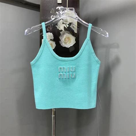 Топ Женский Miu Miu зеленый размер 1 Хлопок Лавсан Без рукавов Повседневный Значки Франция