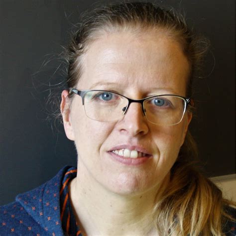 Daniela Schmid It Applikationsverantwortliche Verla Pharm