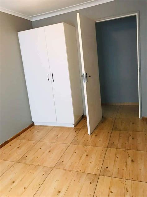 2 Bedroom Backyard Flat Golgotha Katutura In Windhoek Flats For Rent