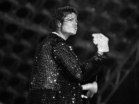 Michael Jackson Sets A Record On The Pop Charts Thanks To Spooky