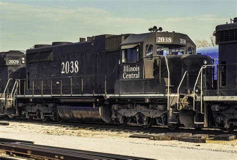 Ic 2038 Sd20 Rebuild Ex Bando 7438 Emd Sd35 At Woodcrest … Flickr