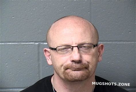 Streitmatter Patrick W 05112025 Woodford County Mugshots Zone