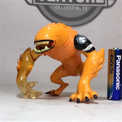 Ben 10 Wildmutt Action Figure Benten Bandai Ben Ten Toy Ben10 Shopee