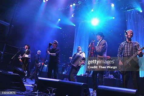 The Pogues In Concert Photos And Premium High Res Pictures Getty Images