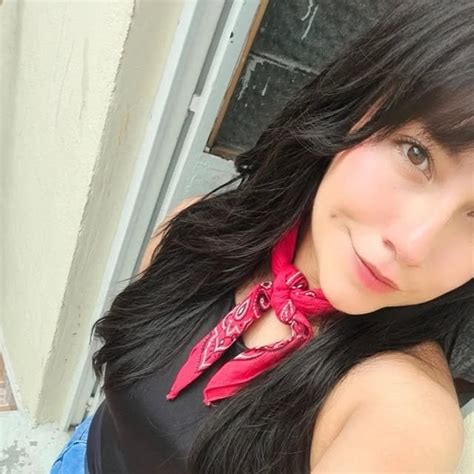 Liz Cruz Lizeth Trush • Threads Say More