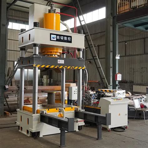 315 Ton Four Column Hydraulic Press With Servo Motor And Mobile