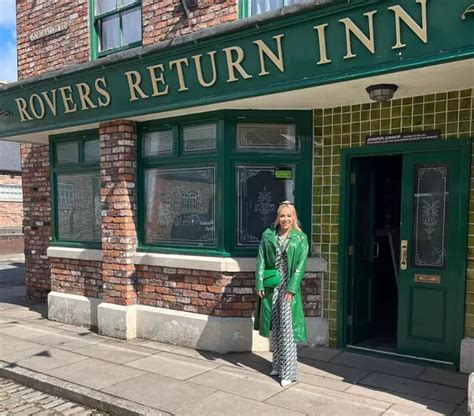 Corrie And Hollyoaks Star Stephanie Davis New Career Move Pregnancy