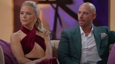 Love Is Blinds Stacy And Izzy Reveal Whether They Dated After The Show Dexerto