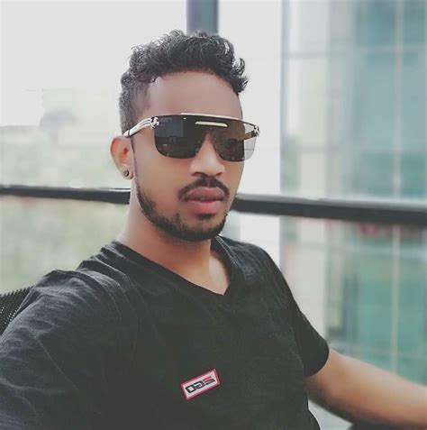 Vinod Lakra Masseur In Gurgaon