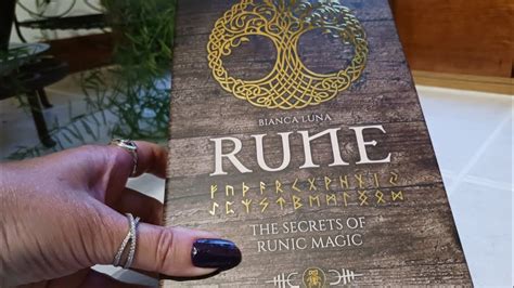 Rune The Secrets Of Runic Magic Cards ~ Unboxing And Full Flip Through